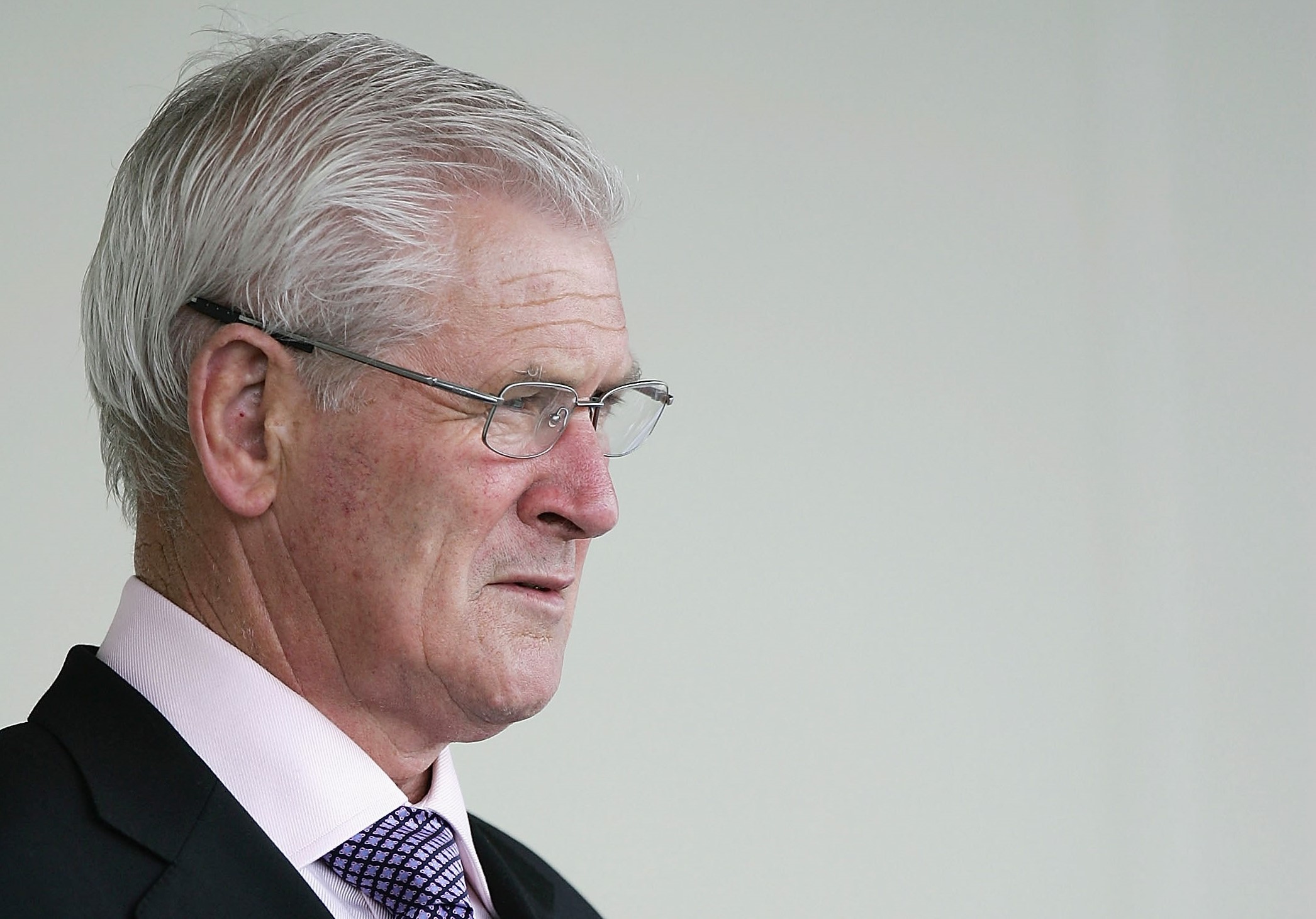 Thoroughbred world mourns the passing of Sir Patrick Hogan