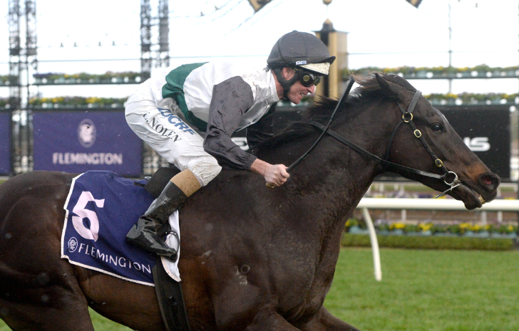 Living Legends welcomes Lankan Rupee and So Si Bon | Latest News | VRC