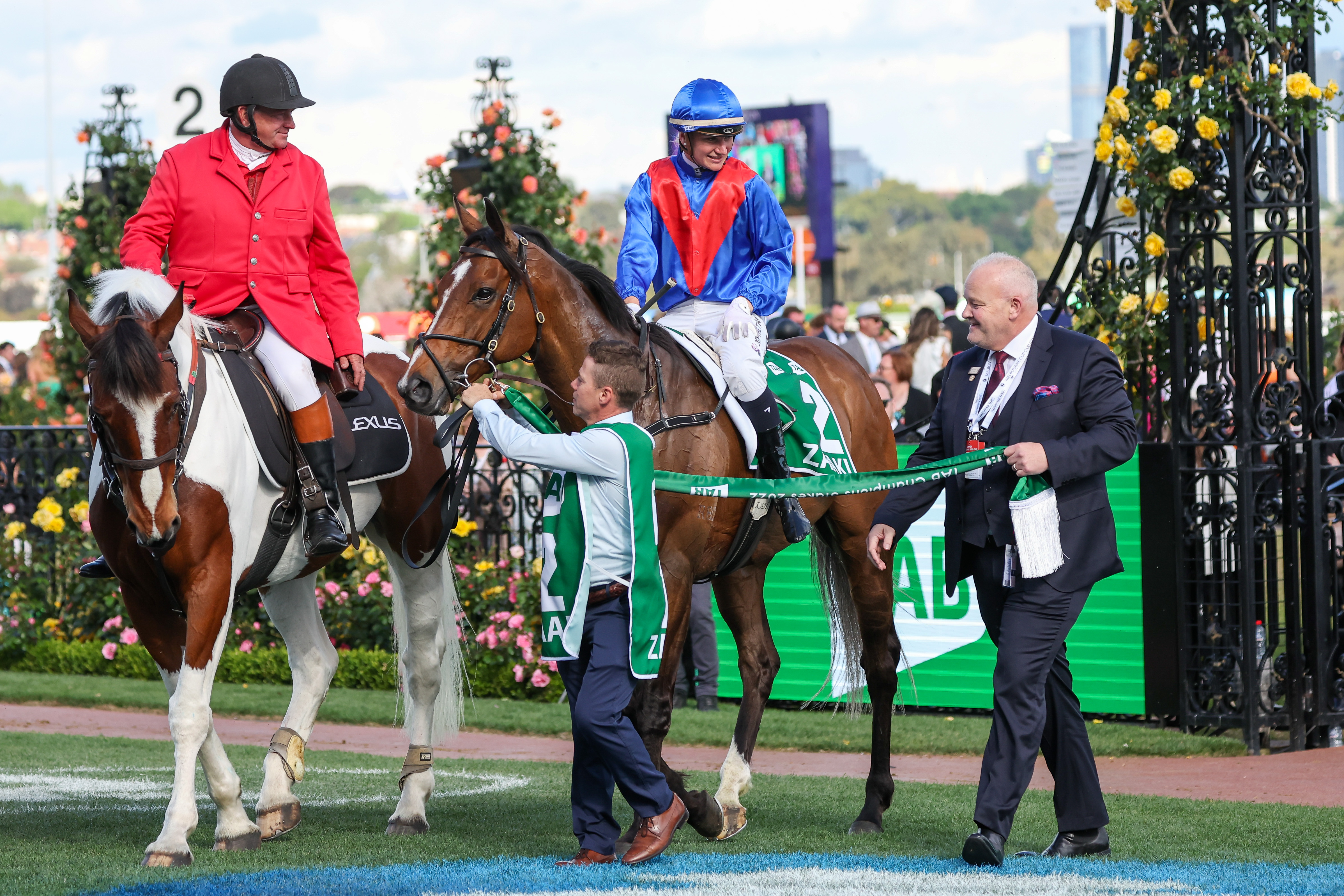 “Glorious” Melbourne Cup Carnival takes Victoria to world | News