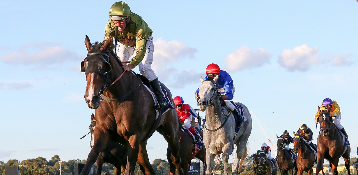 ANZAC Day Race Day | Race Days | Victoria Racing Club